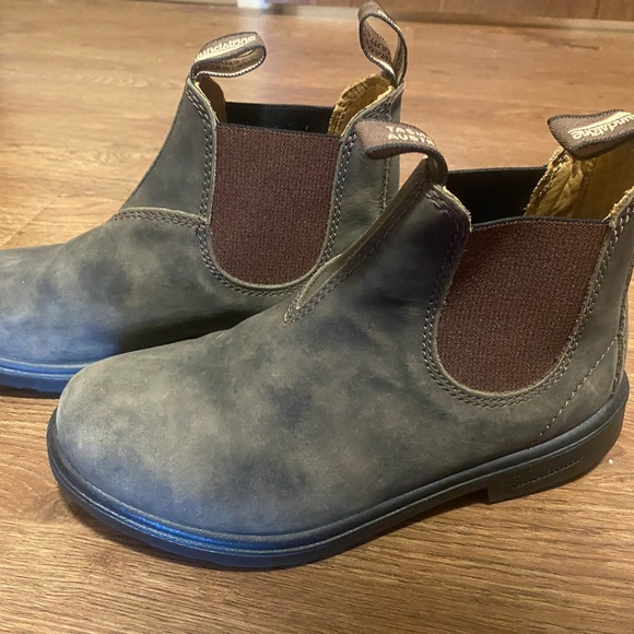 Blundstone | Shoes | Classic Womens Blundstones | Poshmark